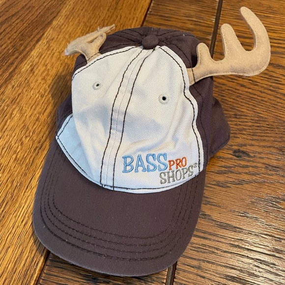 Bass Pro Shops | Accessories | Bass Pro Shops Hat | Poshmark